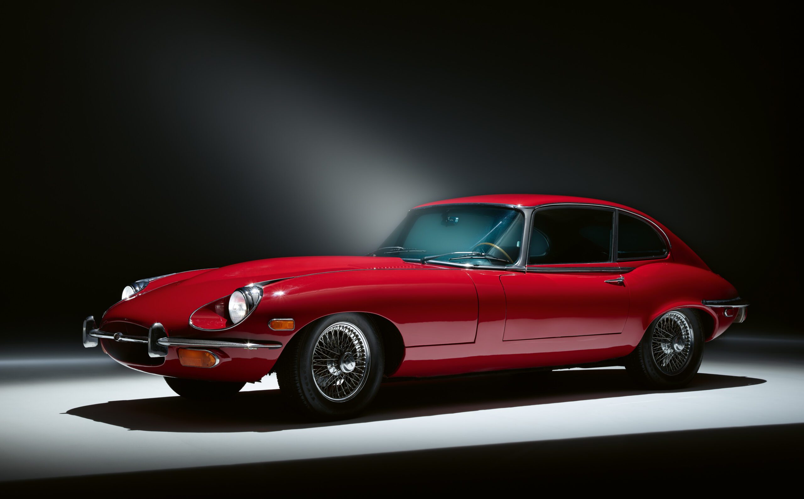 A Look Back at the Iconic Jaguar E-type - Ford Cars 2023